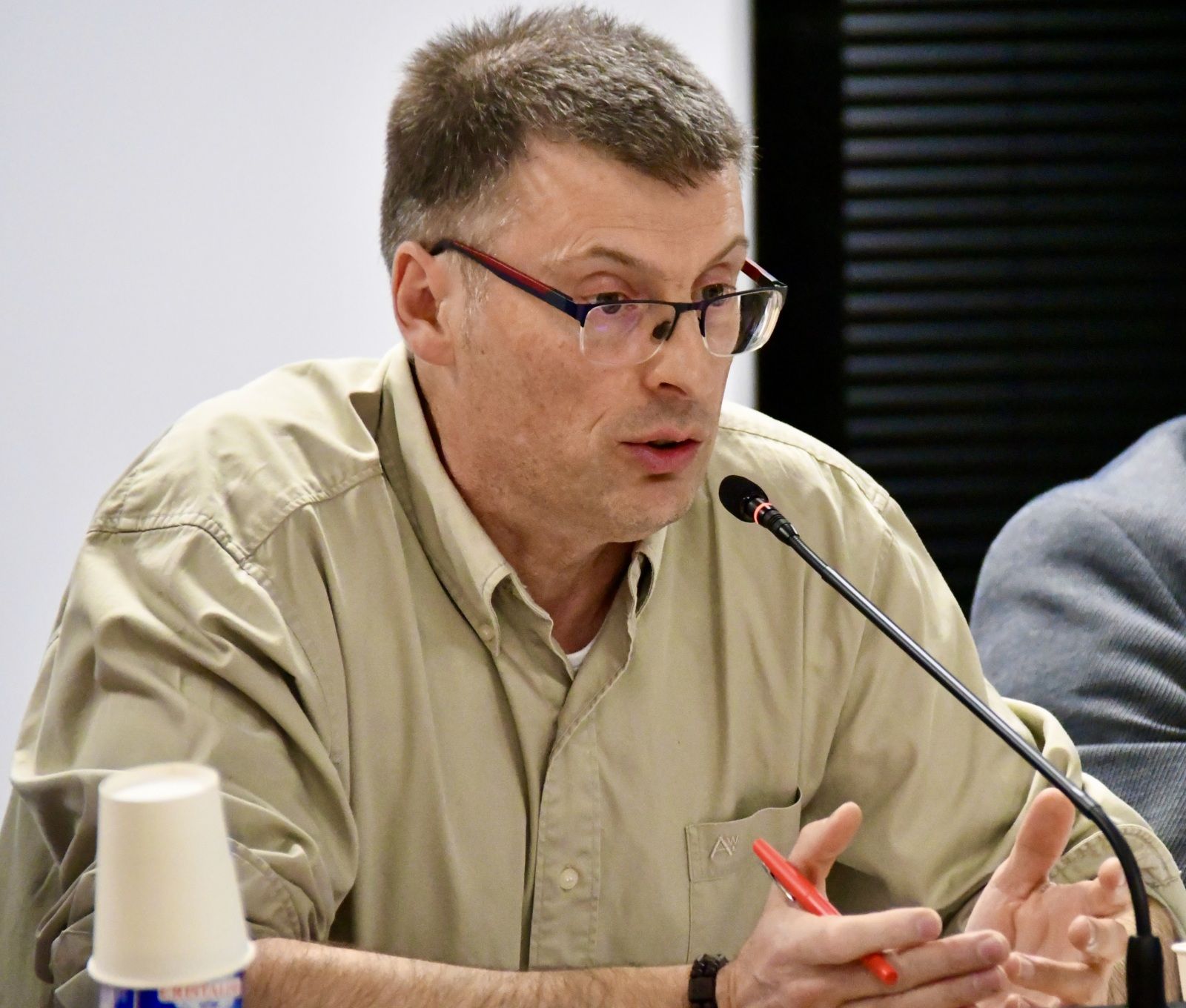 LE CAPITAINE DÉFEND SON ÉQUIPE. - Le blog de Jean-Jacques THOMAS