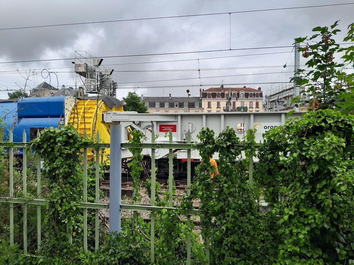 Alternateur EDF Arabelle en gare de Belfort, le 3 juillet 2024 - LE CARTOPHILION