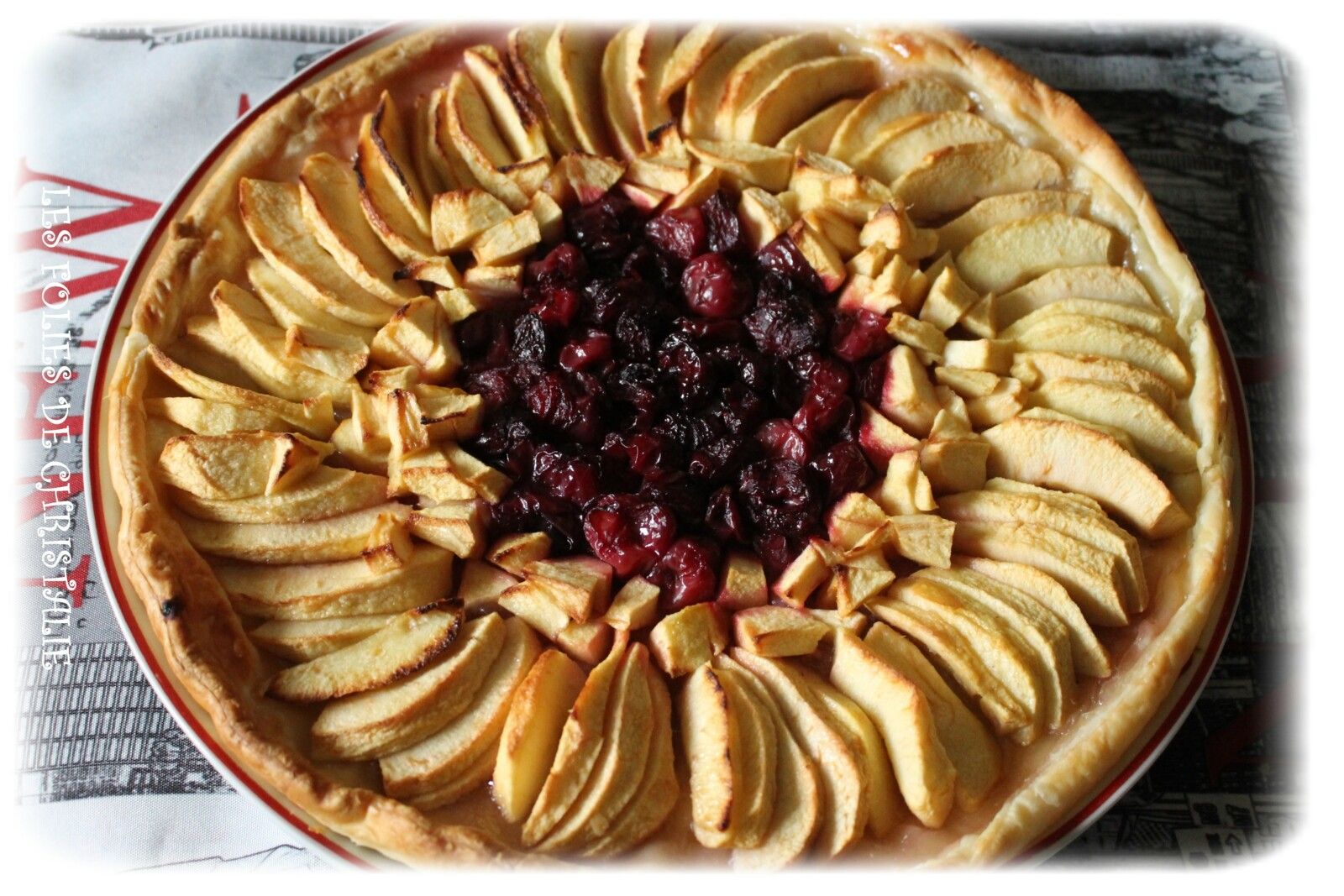 Tarte fine cerises pommes - Les folies de Christalie : ou quand la ...