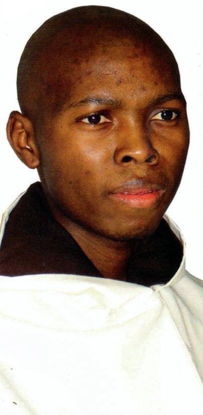 jean-thierry ebogo - Images Saintes